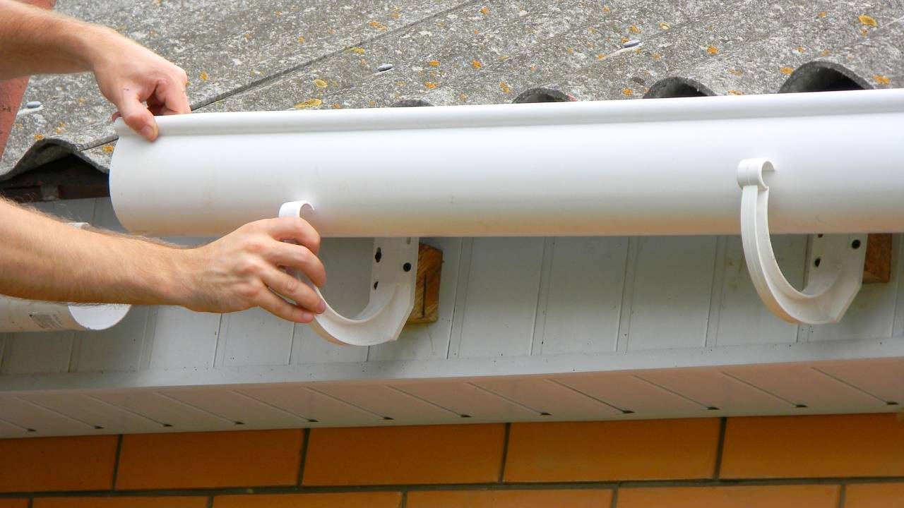 Gutter Replacement Guide: Signs, Materials, And Tips
